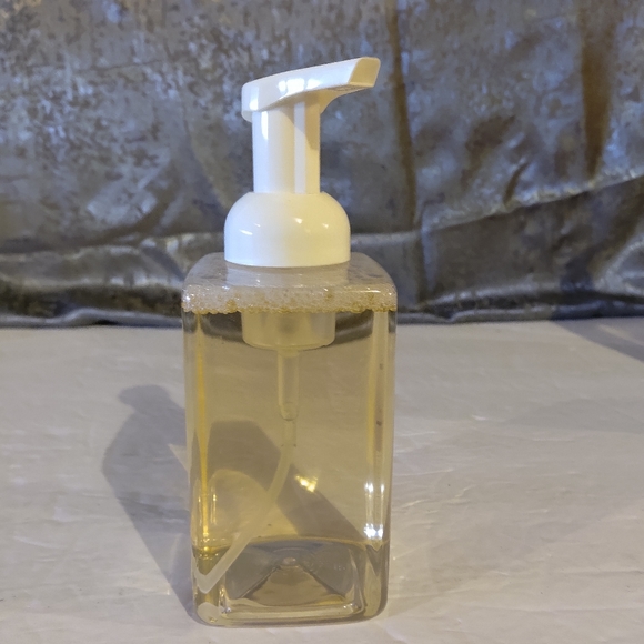 Maison De Base | Bath | Maison De Base Fresh Lemon And Sea Salt Foaming ...